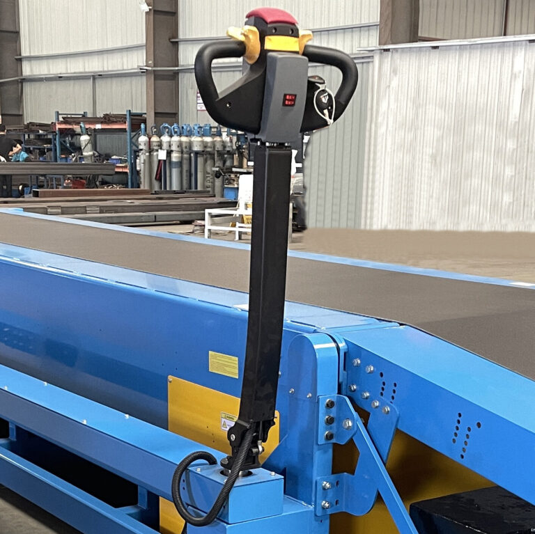 Equipment description and operating principle of telescopic belt conveyor